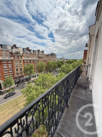 Appartement à vendre - Paris e , Bel-Air, Nord - 3 pièces - 2 chambres