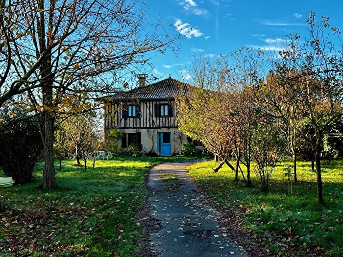 Maison à vendre - LIsle-en-Dodon - 7 pièces - 3 chambres