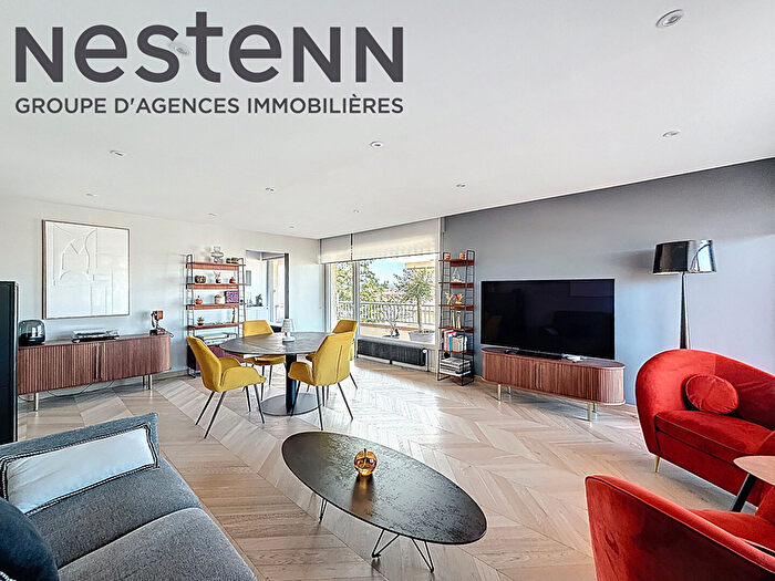 Appartement à vendre - Caluire-et-Cuire, Cuire-le-bas, Cuire-le-Haut - 4 pièces - 2 chambres