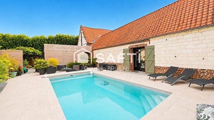 Haute-Avesnes : Maison 8 pièces à vendre