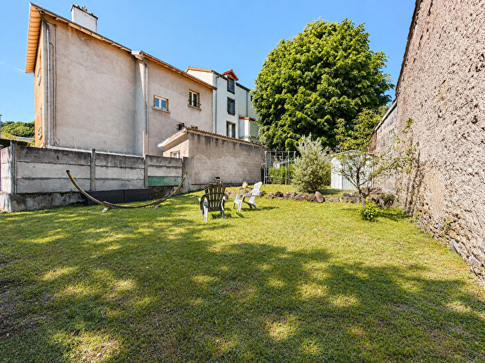 Maison 10 pièces à Royat, à vendre