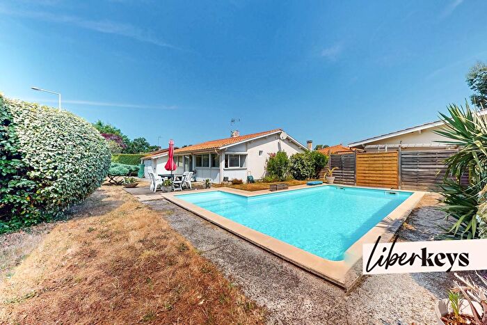 Maison 4 pièces à Gujan-Mestras, Meyran, à vendre