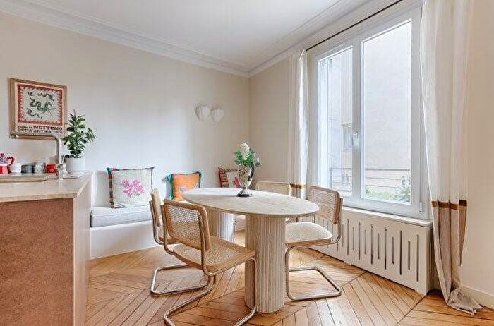 Appartement à louer - Chateau dEau-Lancry, Paris ème arrondissement - 2 pièces - 1 chambre