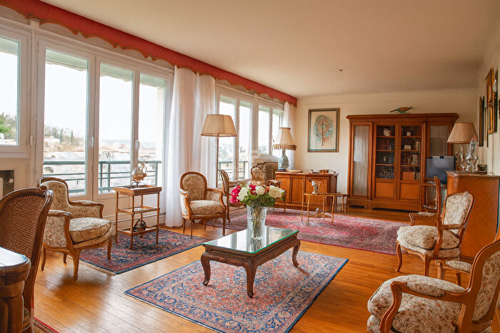 Appartement à vendre - Sèvres, Beau-Site, Binelles, Renan, Chataîgneraie - 4 pièces - 3 chambres