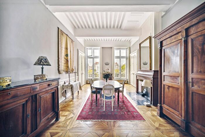 Appartement à vendre - Lyon e , Bellecour, Carnot - 8 pièces - 7 chambres