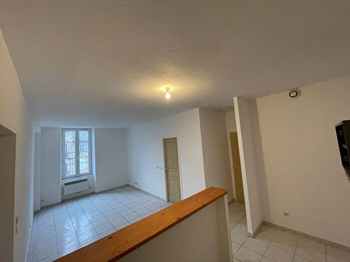 Appartement à louer - Zone dActivité, Bédarieux - 3 pièces - 2 chambres