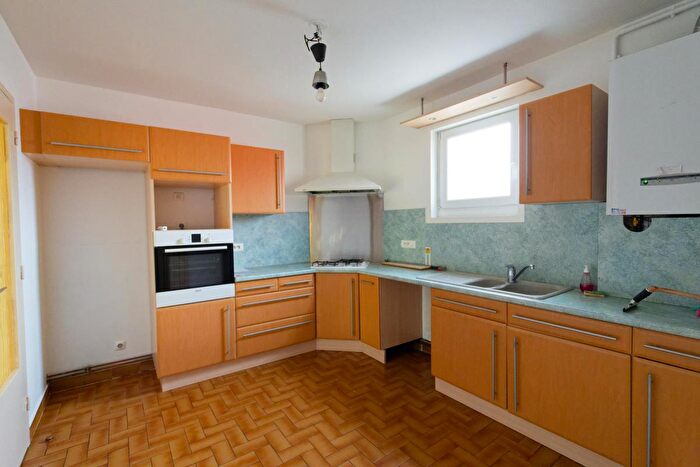 Appartement à louer - Le Puy-en-Velay, Fraisses, Saint-Laurent - 3 pièces - 2 chambres