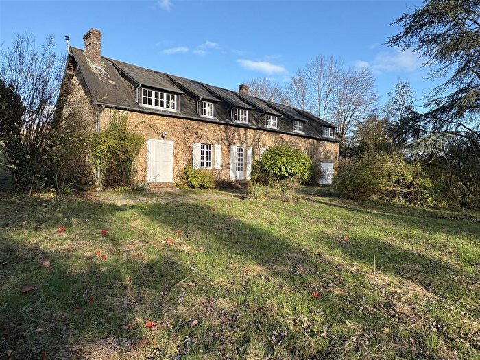 Maison à vendre - Saint-Germain-le-Vieux - 7 pièces - 6 chambres