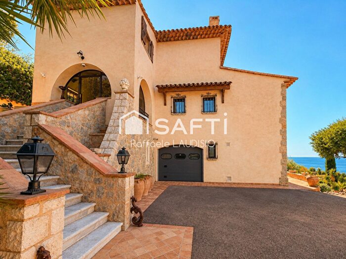 Maison 7 pièces à vendre à Saint-Raphaël, Agay