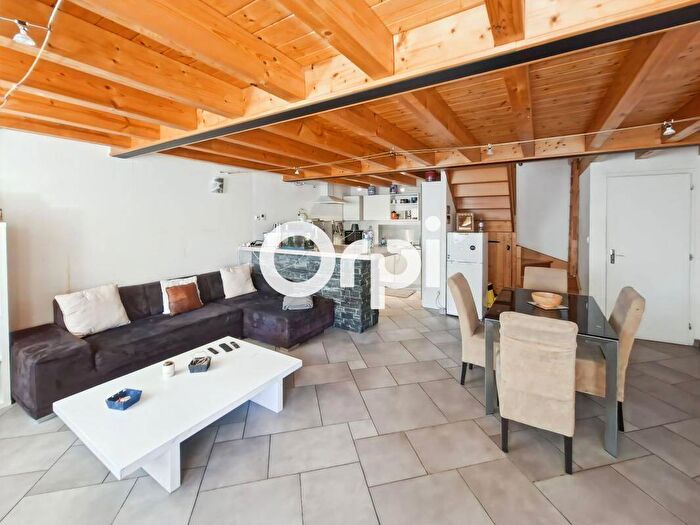 Appartement 3 pièces à louer - Rontalon