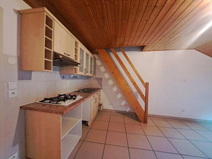 Appartement 2 pièces à louer - Saint-Geoire-en-Valdaine