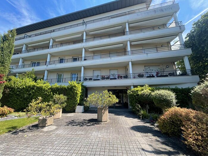 Enghien-les-Bains - Appartement 3 pièces à louer