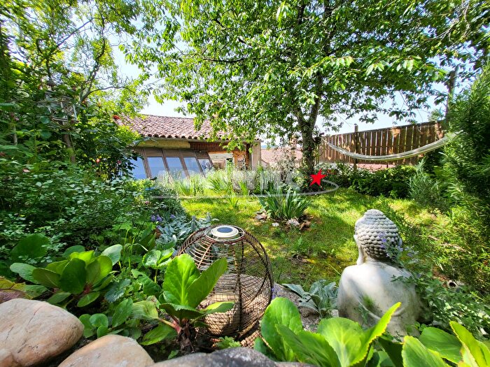 Maison à vendre - Saint-Paul-Cap-de-Joux - 5 pièces - 2 chambres