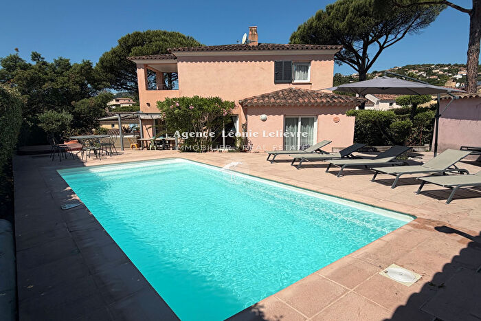 Roquebrune-sur-Argens : Maison 5 pièces à vendre