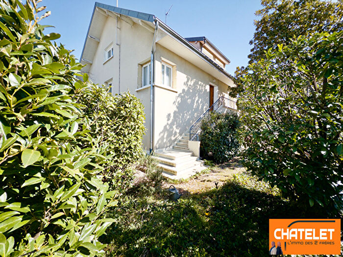 Maison à vendre - Bourg-en-Bresse, Gare, Peloux-Mail, Citadelle - 7 pièces - 5 chambres