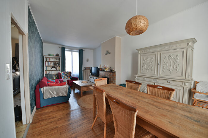 Maison à louer - Brive-la-Gaillarde, Pont de La Bouvie, Gaubre, Estavel, Tujac - 5 pièces - 4 chambres