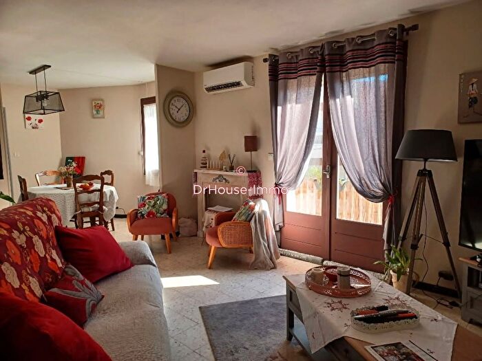 Appartement à vendre - Bagnols-sur-Cèze, Centre-ville - 4 pièces - 2 chambres