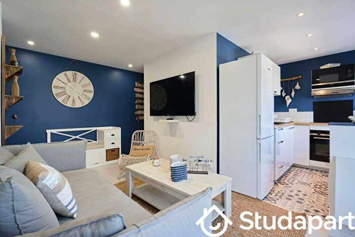 Appartement à louer - Gare, Troyes - 1 pièce - 2 chambres