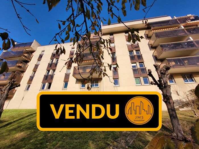 Appartement à vendre - Clermont-Ferrand, Jaude, Fontgiève Saint-Alyre - 3 pièces - 2 chambres