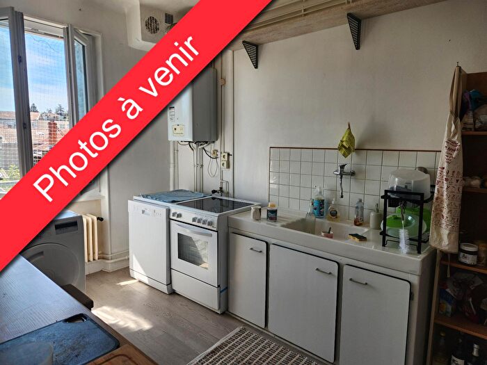Clermont-Ferrand, Vallières, Sallins, Poncillon : Appartement 4 pièces à louer