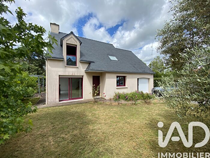 Maison 5 pièces à vendre à Theix