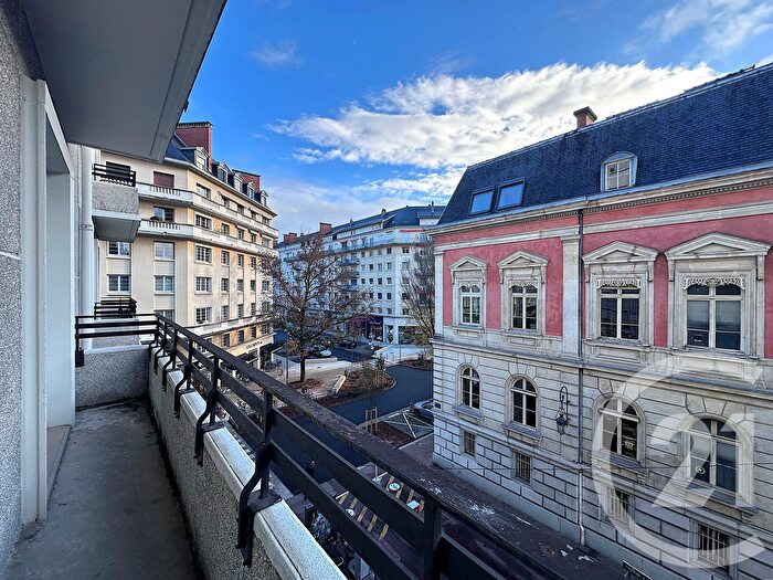 Appartement à vendre - Chambéry, Centre-ville - 5 pièces - 4 chambres