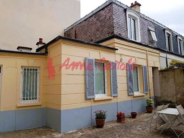 Appartement à louer - Village, Fontenay-sous-Bois - 4 pièces - 3 chambres