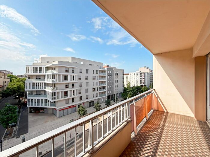 Appartement à vendre - Villeurbanne, Ferrandière, Maisons Neuves - 2 pièces - 1 chambre