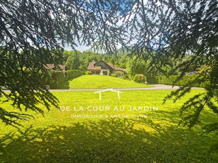 Mercury : Maison 7 pièces à vendre