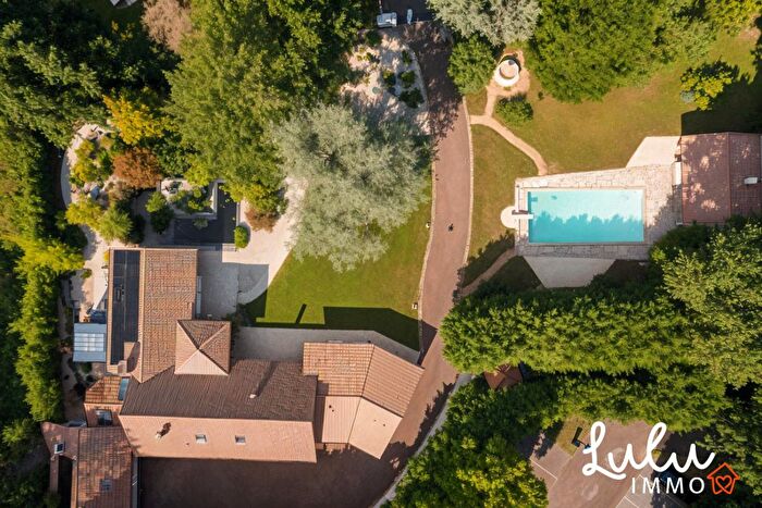 Maison à vendre - Écully, Centre-ville - 8 pièces - 4 chambres