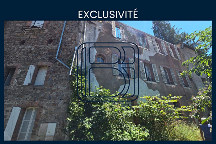 Saint-Gervais-sous-Meymont : Maison 1 pièce à vendre
