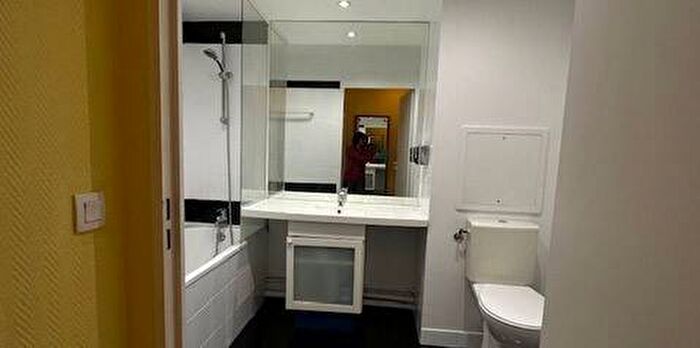 Appartement à louer - Paris ème arrondissement - 1 pièce