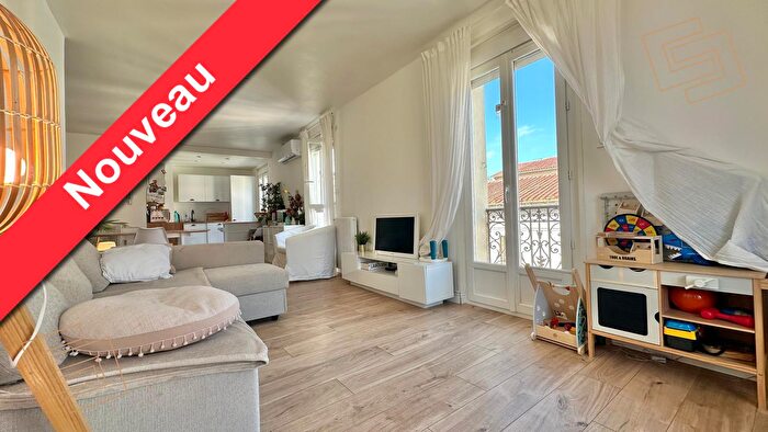 Appartement à vendre - Perpignan, Clémenceau - 4 pièces - 3 chambres