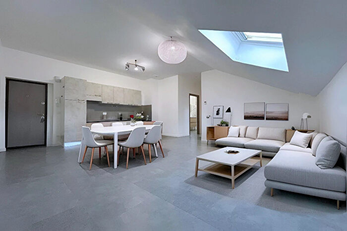 Appartement à vendre - Saint-Pierre-en-Faucigny - 2 pièces - 1 chambre