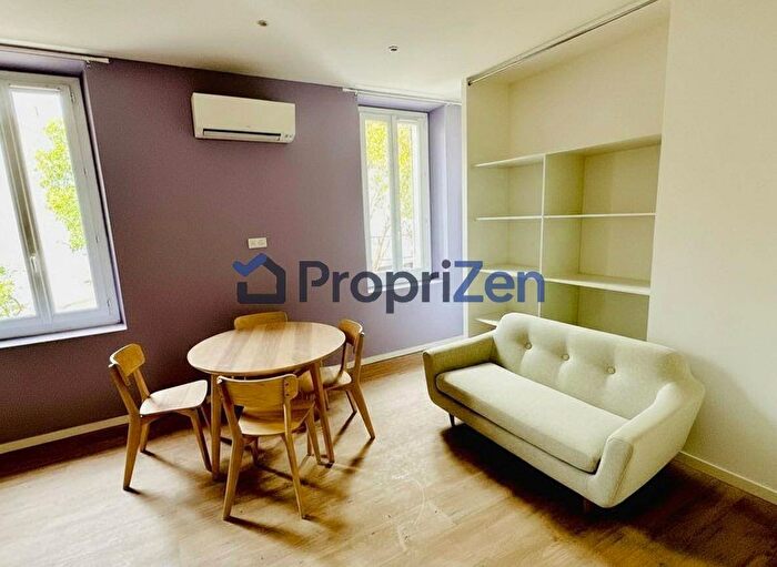 Appartement à louer - Marseille ème arrondissement - 1 pièce