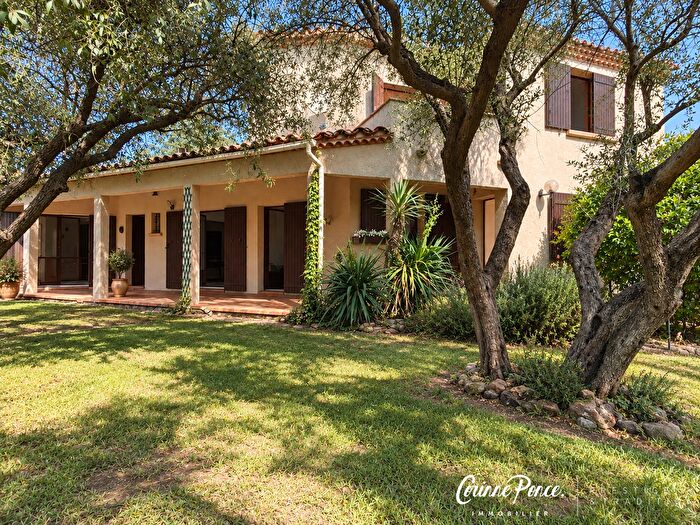 Maison 6 pièces à vendre à Nîmes