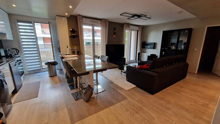Appartement 3 pièces à Rueil sur Seine-Plaine-Gare, Rueil-Malmaison, à louer