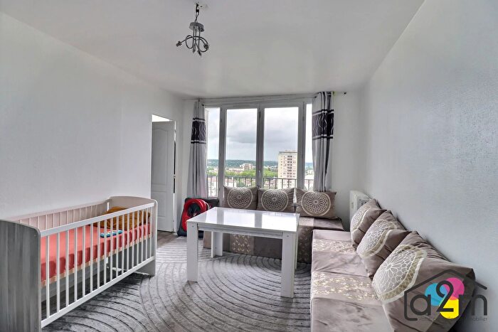 Appartement à vendre - Creil, Rouher - 3 pièces - 2 chambres