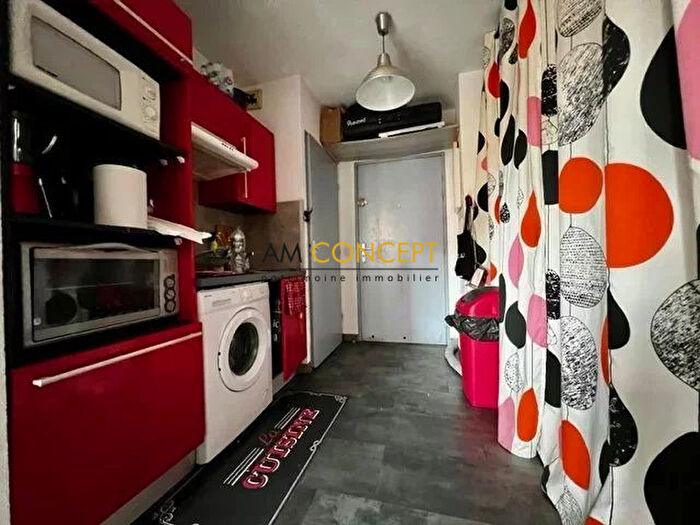 Nice, Pasteur : Appartement 1 pièce à vendre