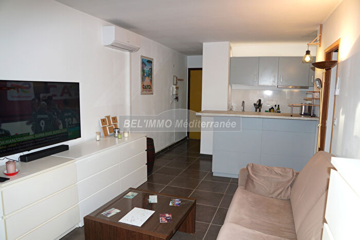 Appartement à vendre - Cavalaire-sur-Mer, Centre-ville - 2 pièces - 1 chambre