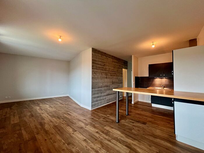 Appartement à louer - Aire-sur-lAdour - 2 pièces - 1 chambre