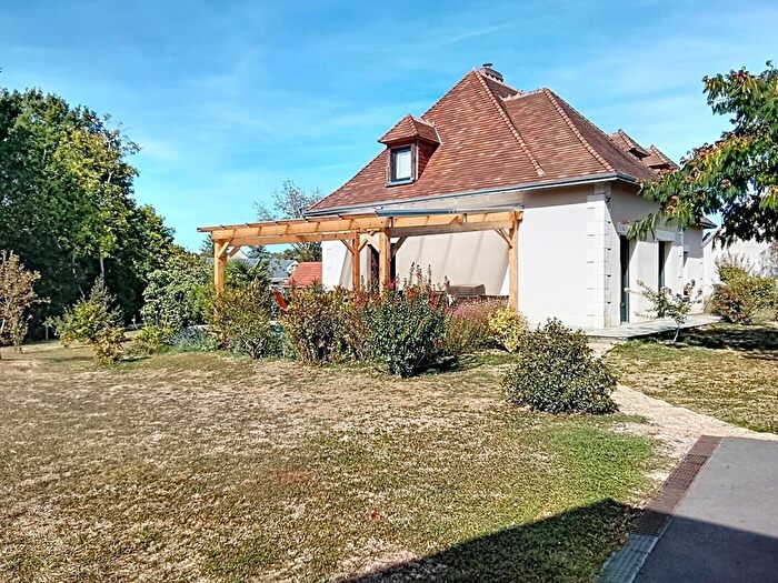 Maison 6 pièces à vendre à Tournon-Saint-Martin