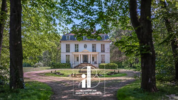 Maison à vendre - Fontainebleau - 14 pièces - 11 chambres