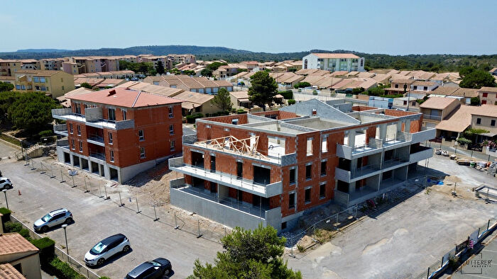 Appartement à vendre - Fleury, Saint-Pierre, Les Cabanes - 4 pièces - 3 chambres