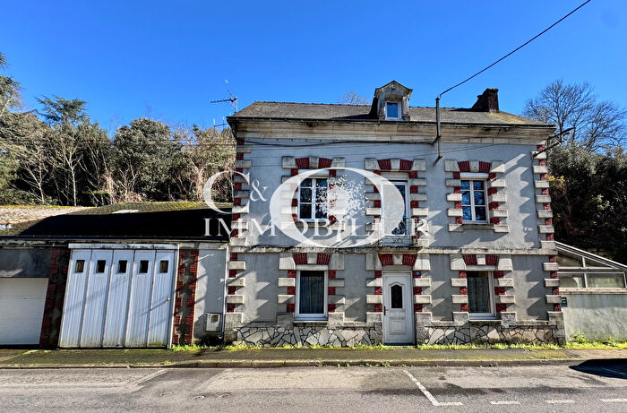 Maison à vendre - Corcoué-sur-Logne - 5 pièces - 4 chambres