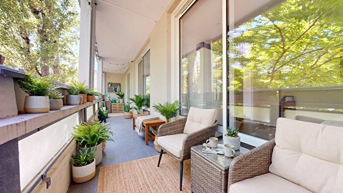 Villeurbanne, République, Tolstoi - Appartement 5 pièces à vendre