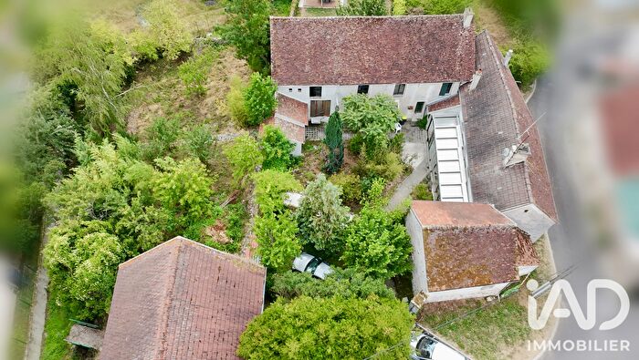 Saâcy-sur-Marne : Maison 5 pièces à vendre