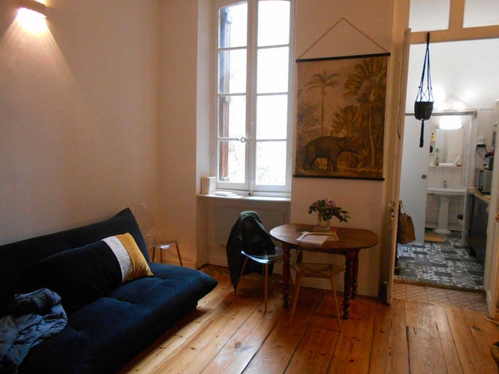 Appartement 1 pièce à Jardin Public, Bordeaux, à louer
