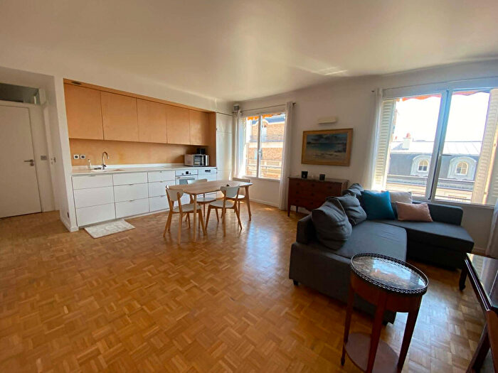 Appartement 2 pièces à louer - Paris 16ème, Porte de Saint-Cloud, Auteuil-Sud