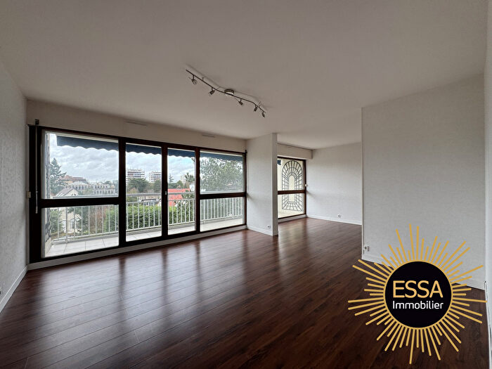 Appartement à vendre - Vélizy-Villacoublay, Mairie - 4 pièces - 2 chambres